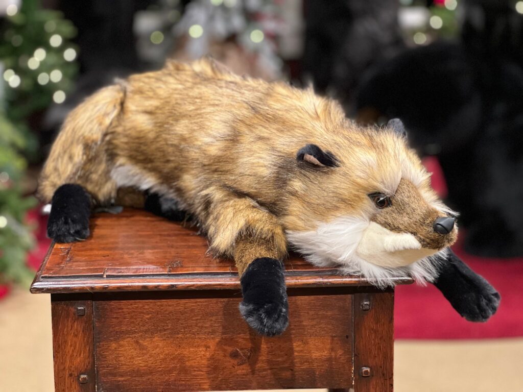 Fox Hugs 34 in - Ditz Designs by The Hen House